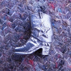 Cowboy Boots Brooch, Cowgirl Jewellery, Symbolizes the Independent ...