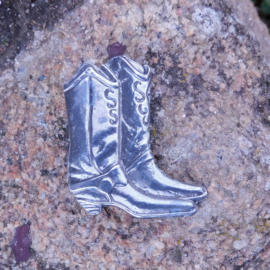 Cowboy Boots Brooch, Cowgirl Jewellery, Symbolizes the Independent ...