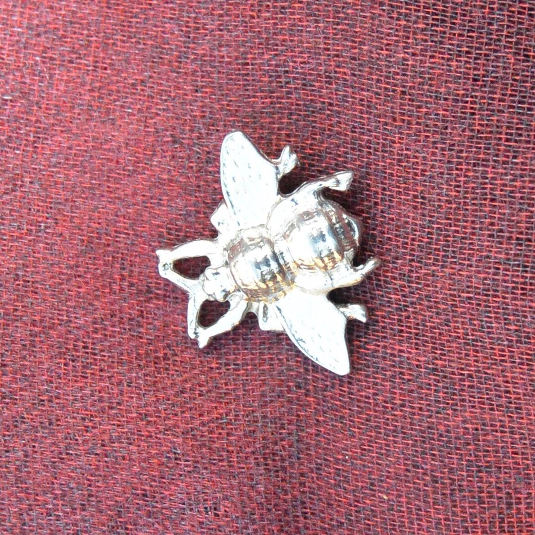 Bee Cufflinks, Gardeners Gifts, Handmade in Fine Pewter by William ...