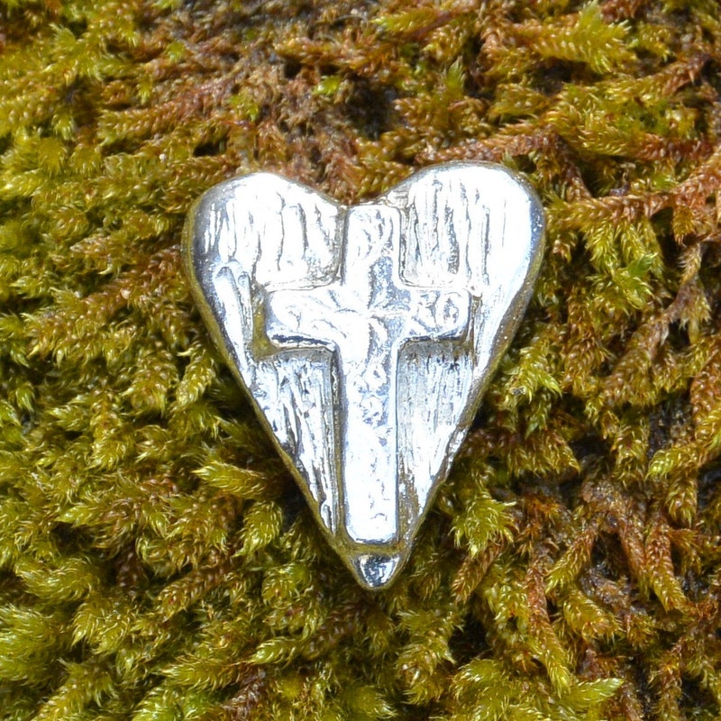 Small Pewter Hearts - Etsy