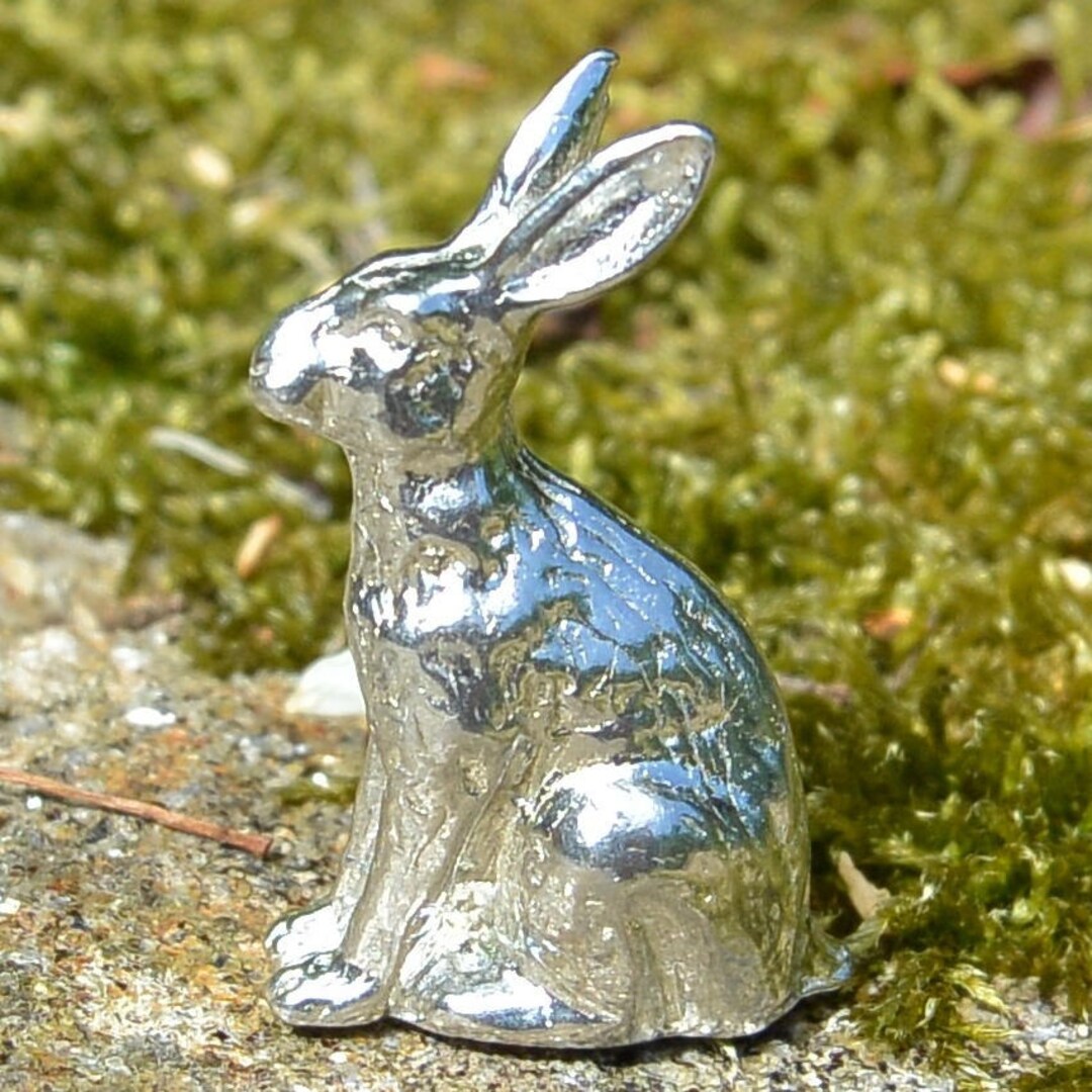 Miniature Hare Figurine, Handmade in Fine Pewter by William Sturt - Etsy