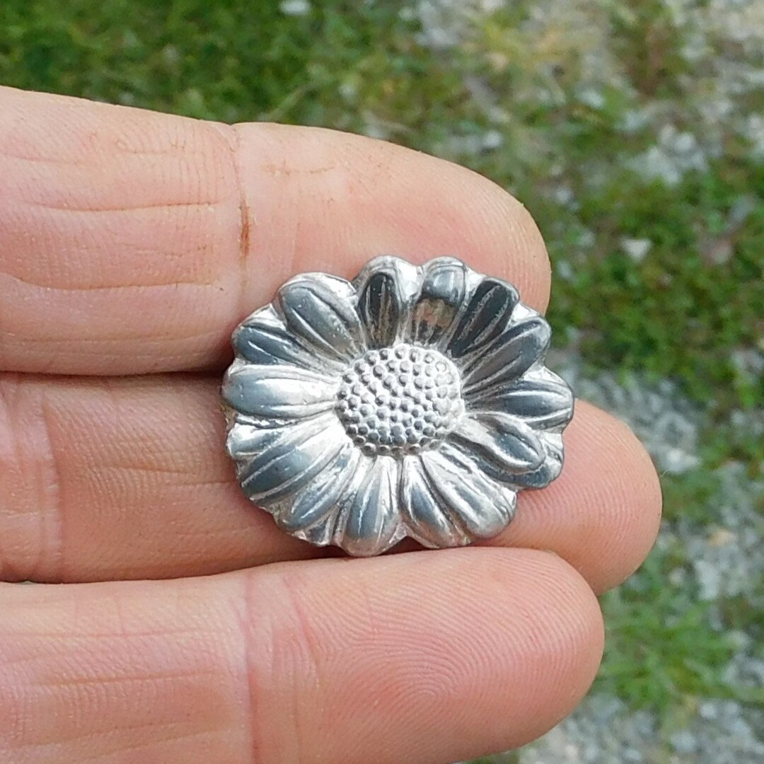 Daisy Brooch, Summertime Flower Brooch, Handmade Jewelry, Handcrafted ...
