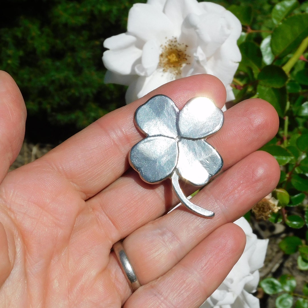 Clover Brooch, Symbolizing Faith, Hope and Love, Handcrafted in Fine ...