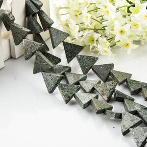 Spotted Stone Triangle Beads 20mm - Etsy