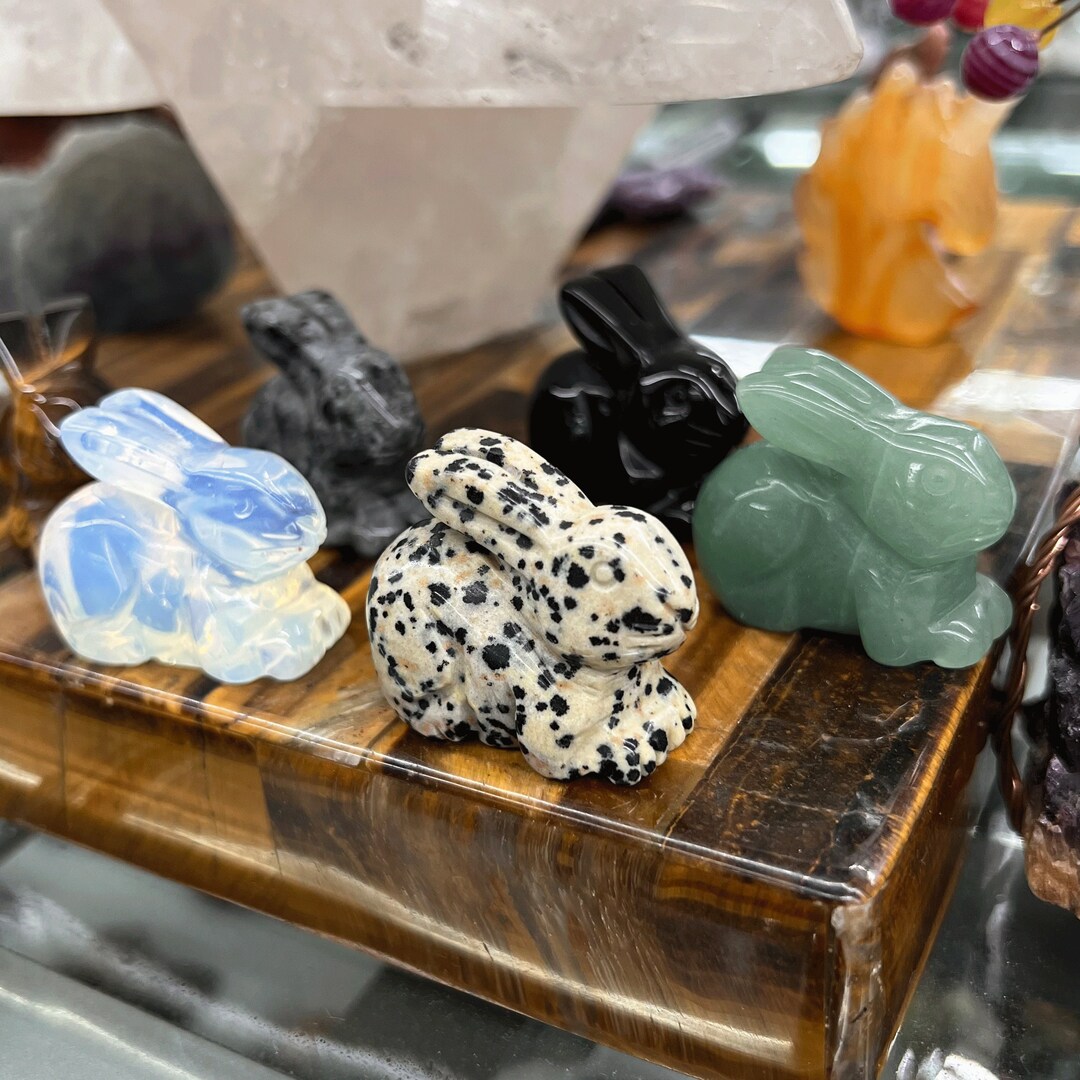 1.5" Crystal Rabbit Carving, Hand Carved Gemstone Bunny Figurine, Cute ...