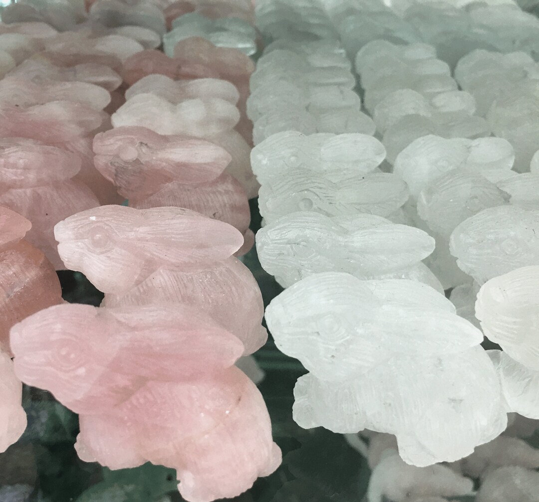 Natural Crystal Quartz Rabbit Statue, Hand Carved Gemstone Bunny ...