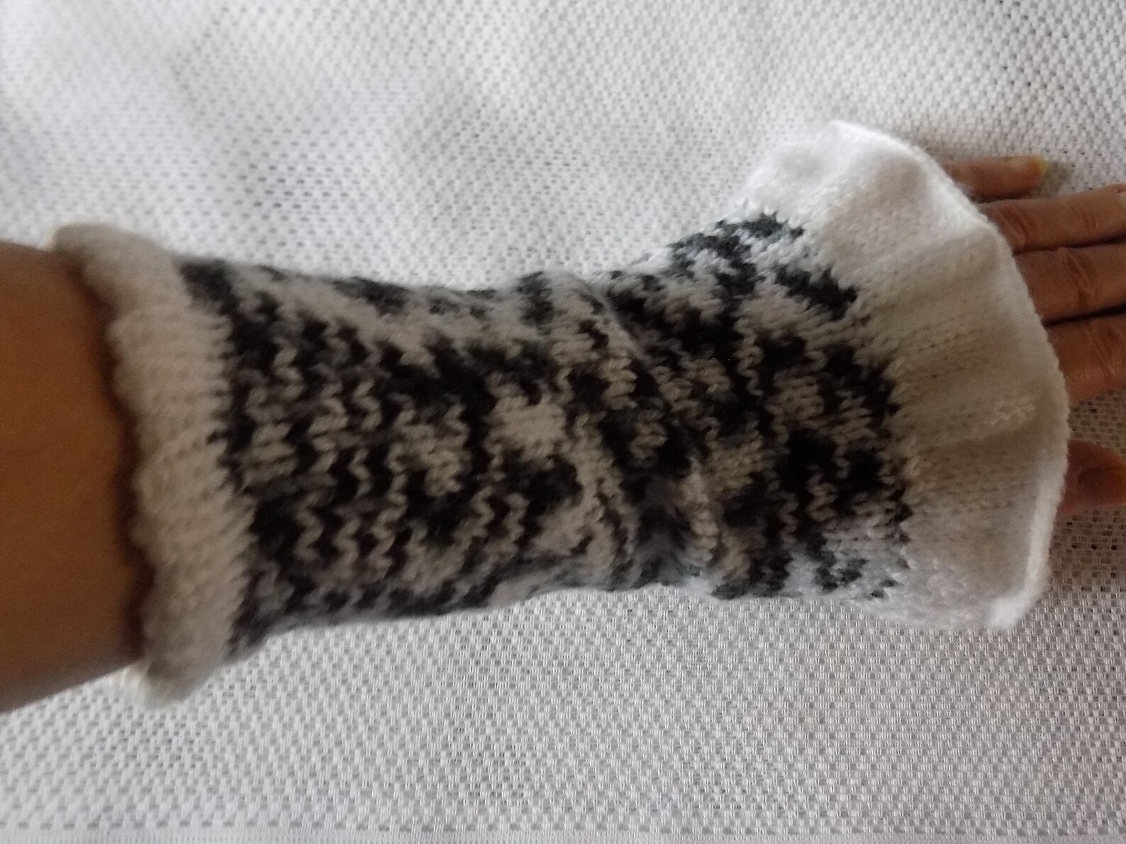 Pair of cuffs knitted sleeves black grey and white. | Etsy