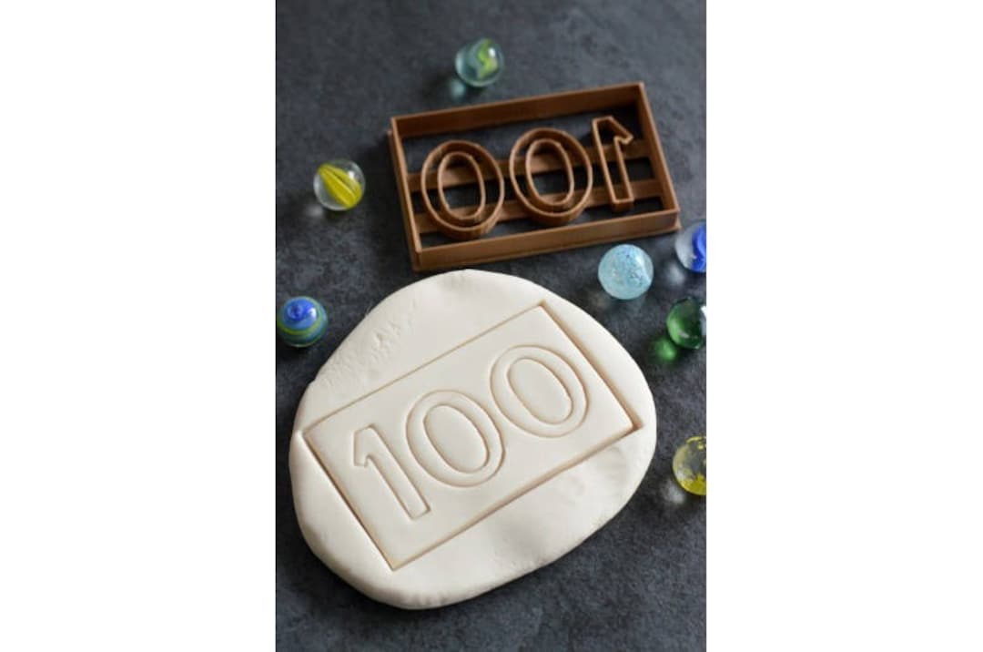 Number 100 Cookie Cutter - 100 Days of School Cookie Cutter - Petit ...