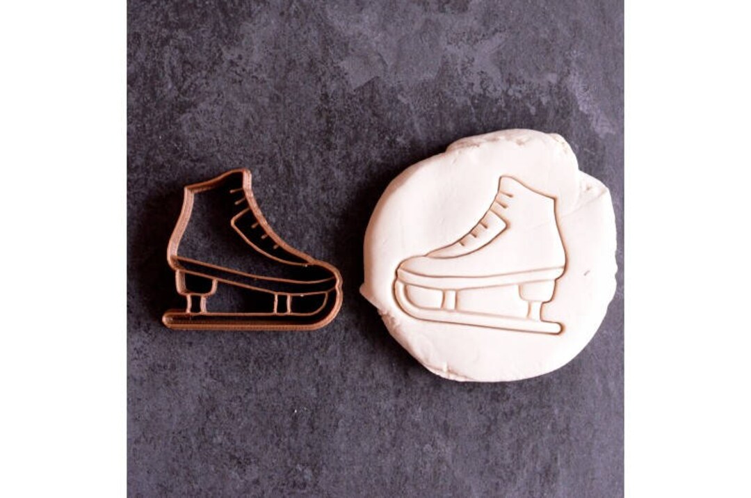 Ice Skating Cookie Cutter - Hockey Cookie Cutter - Cookies for Hockey ...