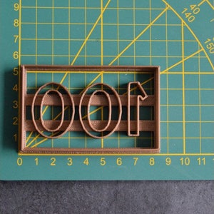 Number 100 Cookie Cutter - 100 Days of School Cookie Cutter - Petit ...