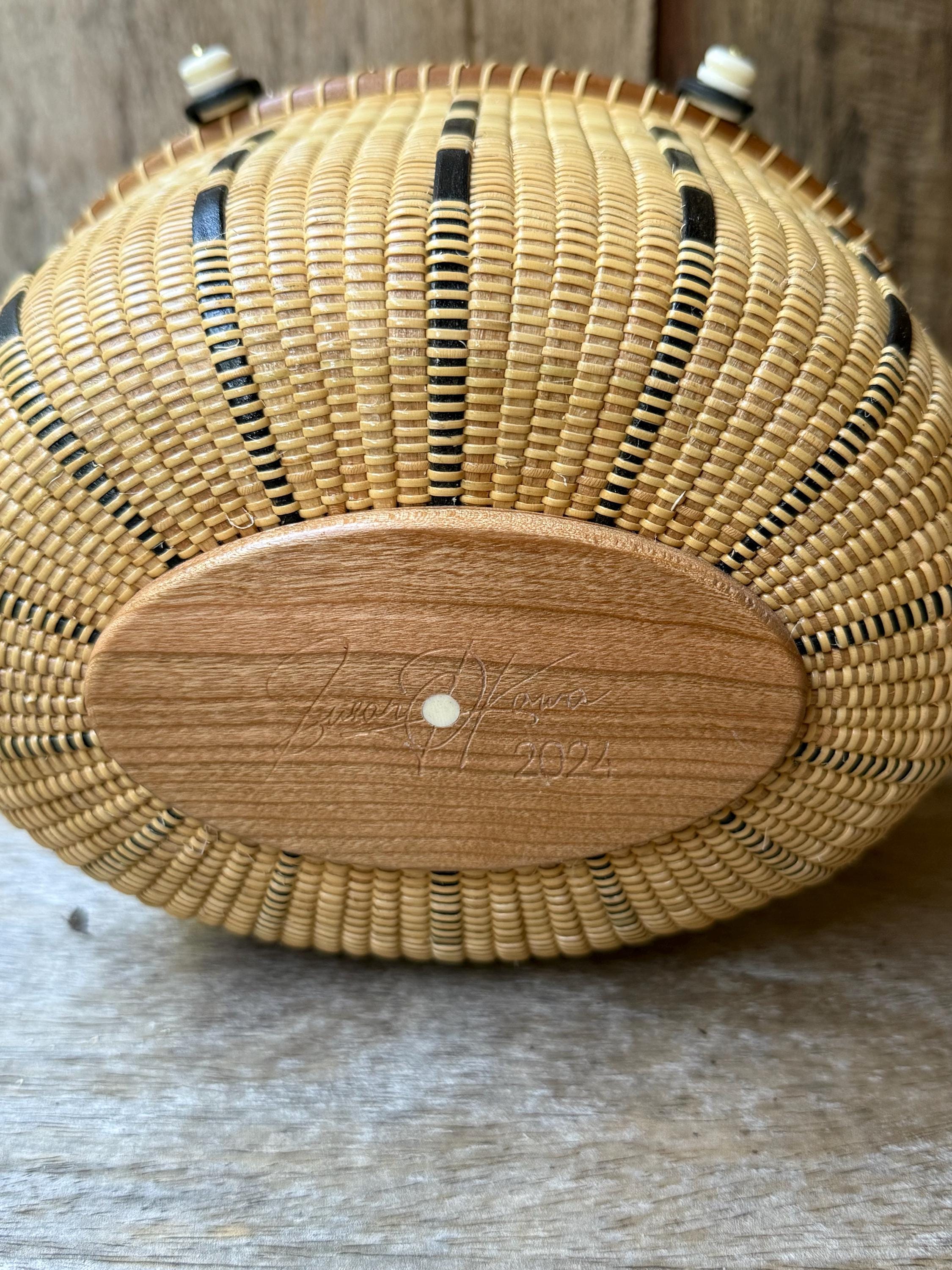 CLASSIC AUTHENTIC Nantucket Basket Tote Purse Handmade in USA and ...