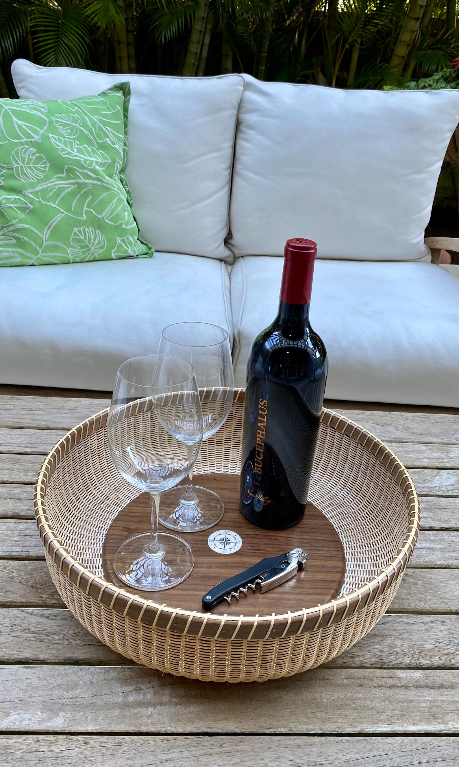 CLASSIC BASKET – Walnut 15-inch Round Handmade Nantucket Bowl Tray - Etsy