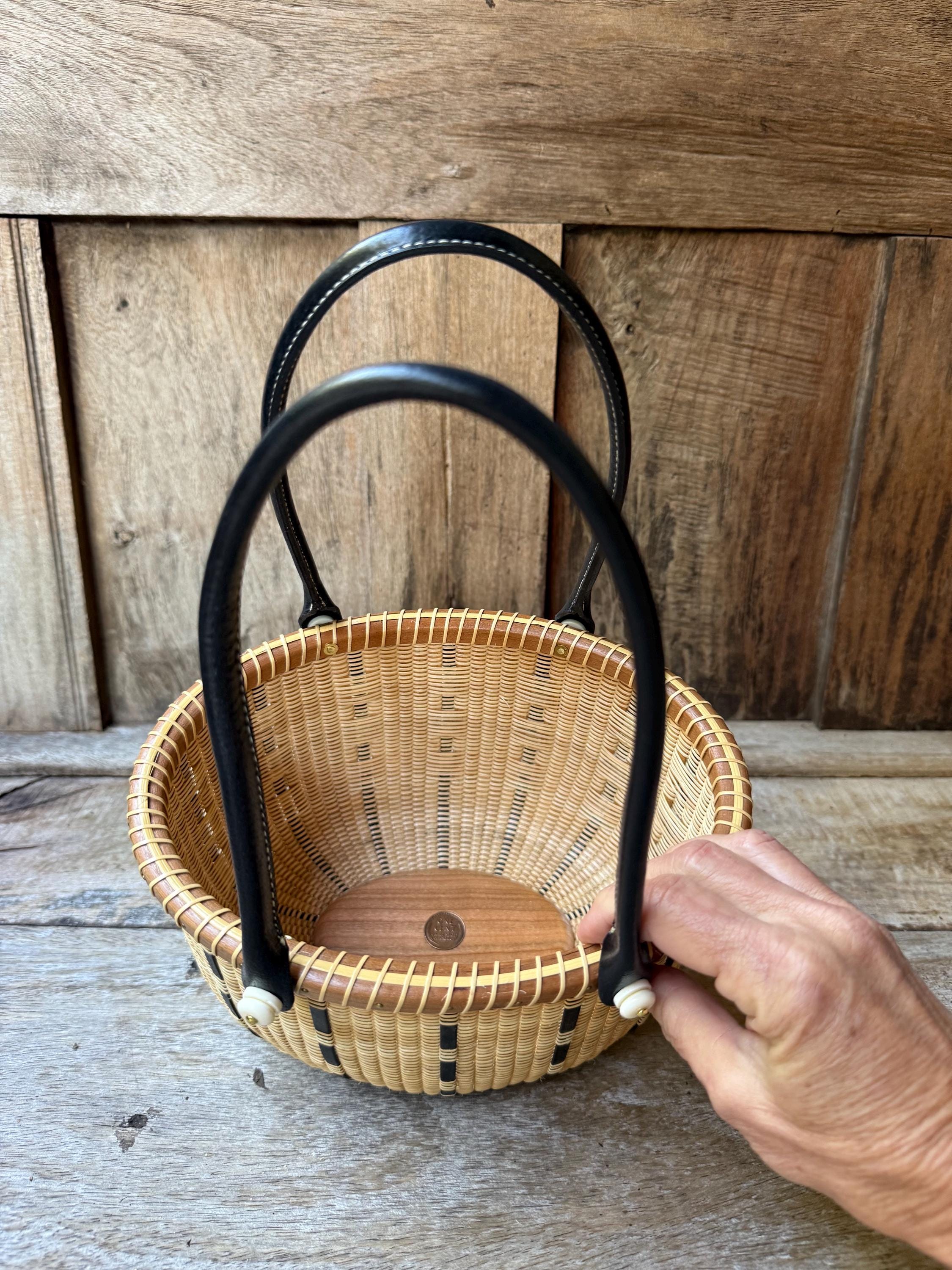 CLASSIC AUTHENTIC Nantucket Basket Tote Purse Handmade in USA and ...