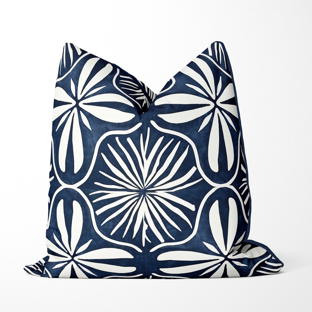 Hamptons Style Pillows, Blue and White Pillow Cover, Coastal Scatter ...