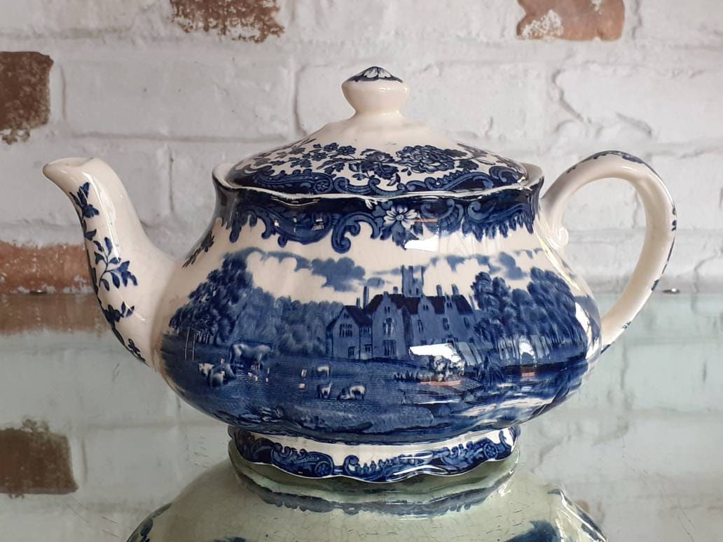 Staffordshire Avon Scenes 1790 Palissy England LARGE Teapot | Etsy