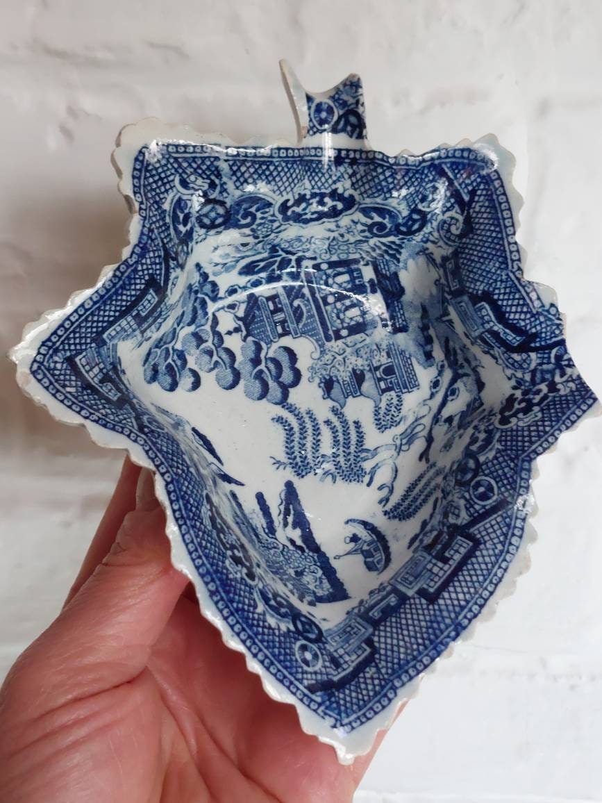 Antique Leaf Shaped willow Pattern Pickle Dish - Etsy