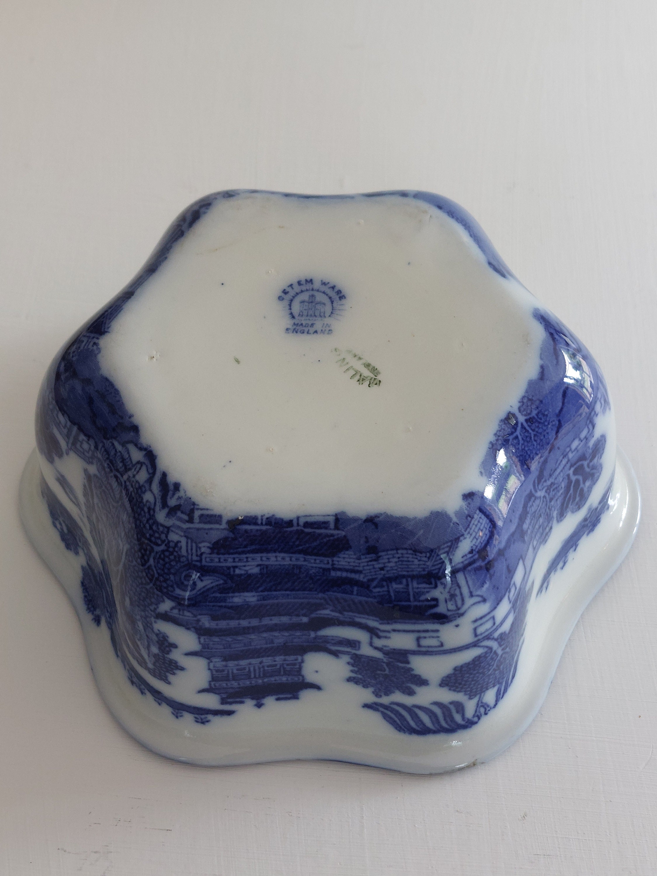 RARE Breathtaking Antique Cetem Ware Maling Flow Blue Willow Pattern 8 ...