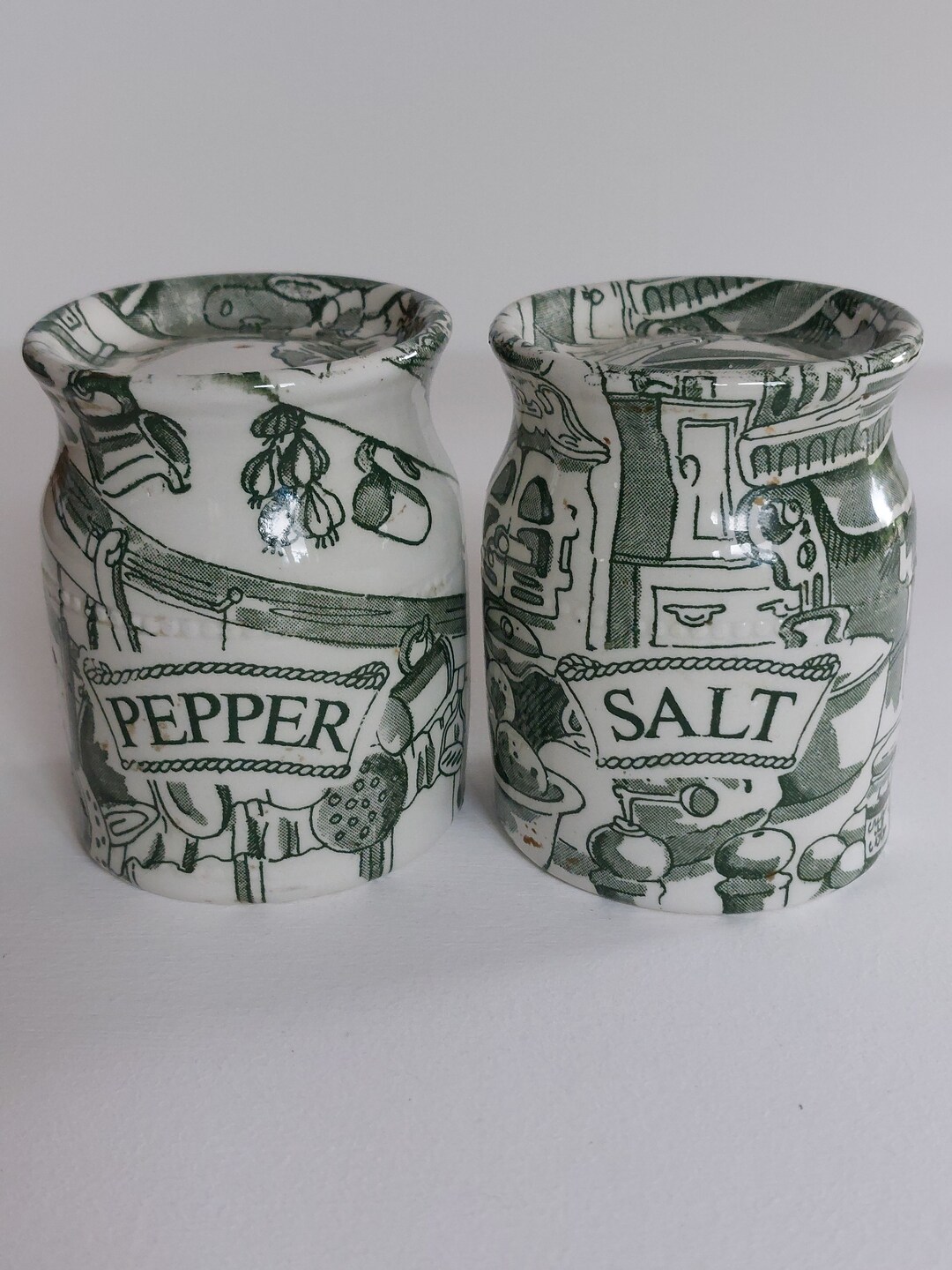 Rare Mathilda's Kitchen Burgess and Leigh Salt + Pepper Pots- Shakers ...