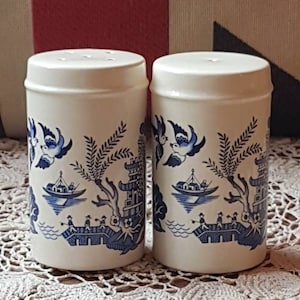Vintage "royal Worcester Spode Ringtons Tea" Salt & Pepper Pots ...