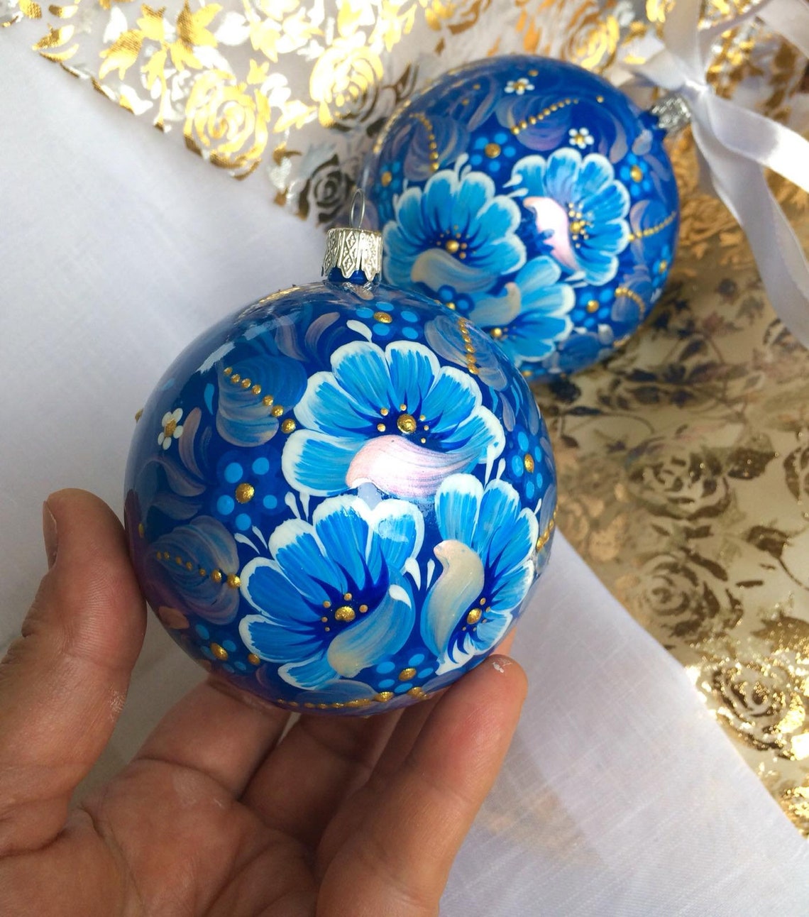 Christmas Ornament Blue Tree baubles ball Poppy floral Holiday | Etsy