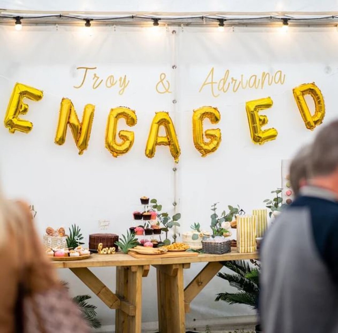 ENGAGED Balloons Banner , I Do Engagement , Hen Party , Bride Groom - Etsy