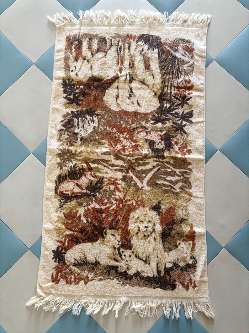 Vintage Lady Pepperell Bath Towel, Woodland Animal Scene, Cottagecore ...