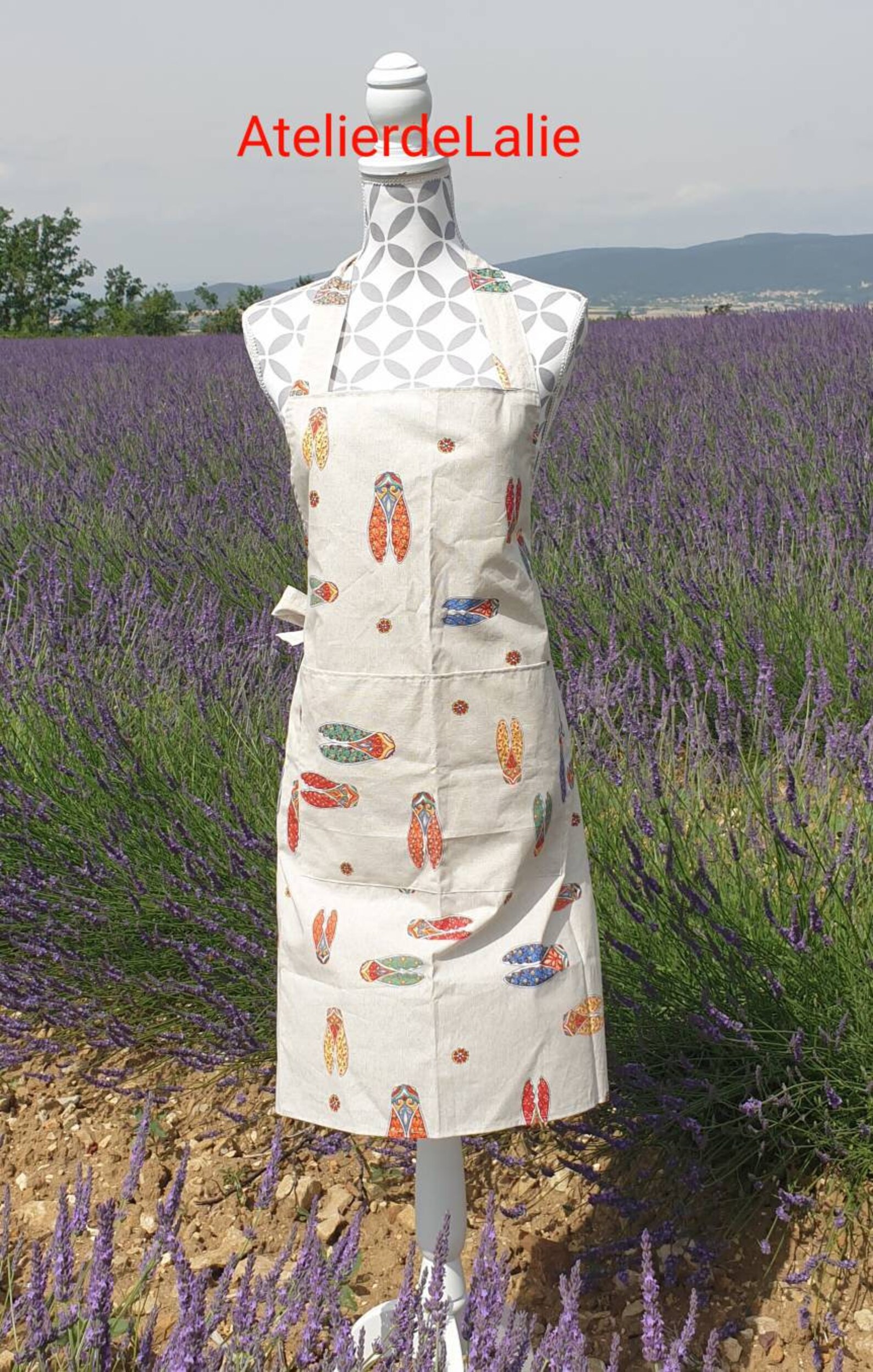 Tablier aux couleurs de la Provence motif les Cigales fait main en 100 ...