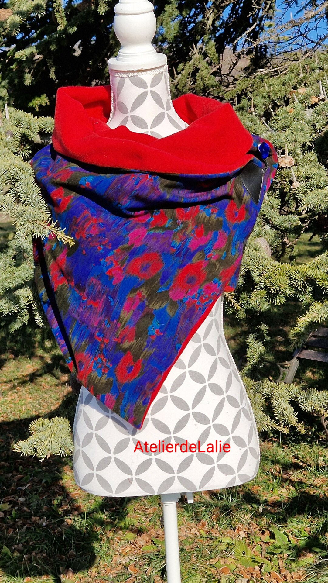 Large Hand-sewn Scarf in Fleece Fur and Navy Blue Cotton Fabric With ...