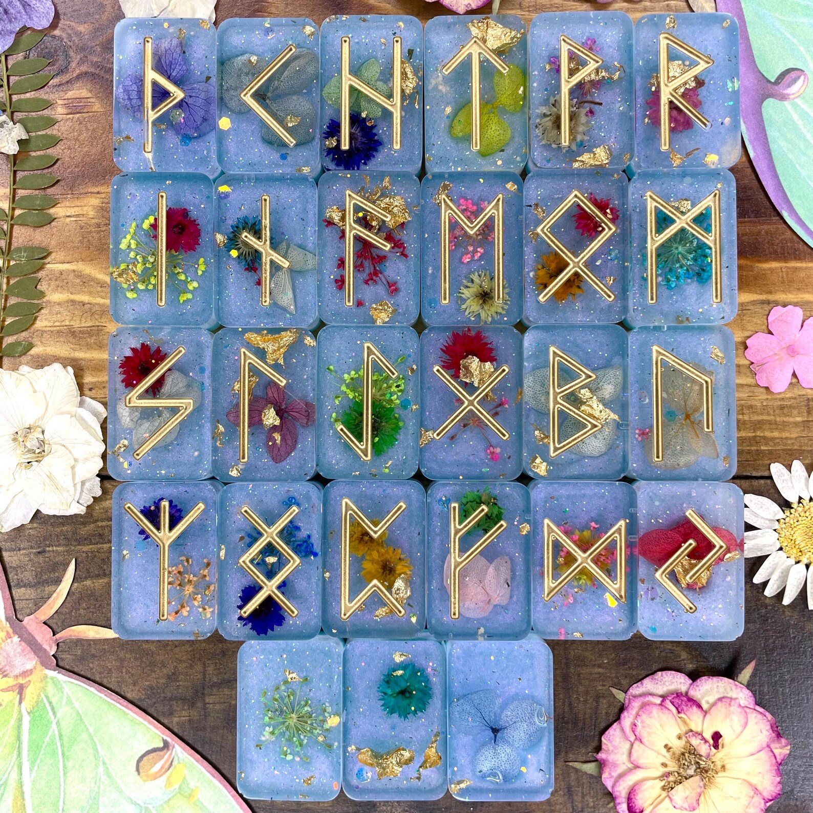 Elder Futhark Rune Set - Divination Runes - Witch Rune Set - Flower ...