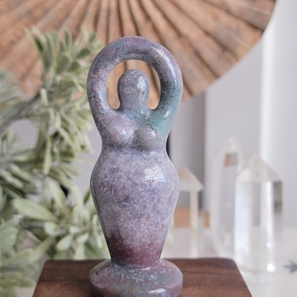 Goddess Carving - Etsy