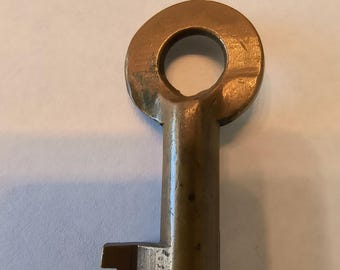 Vintage CRI&PRR Railroad Switch Key - Hollow Barrel Brass Key - Chicago ...