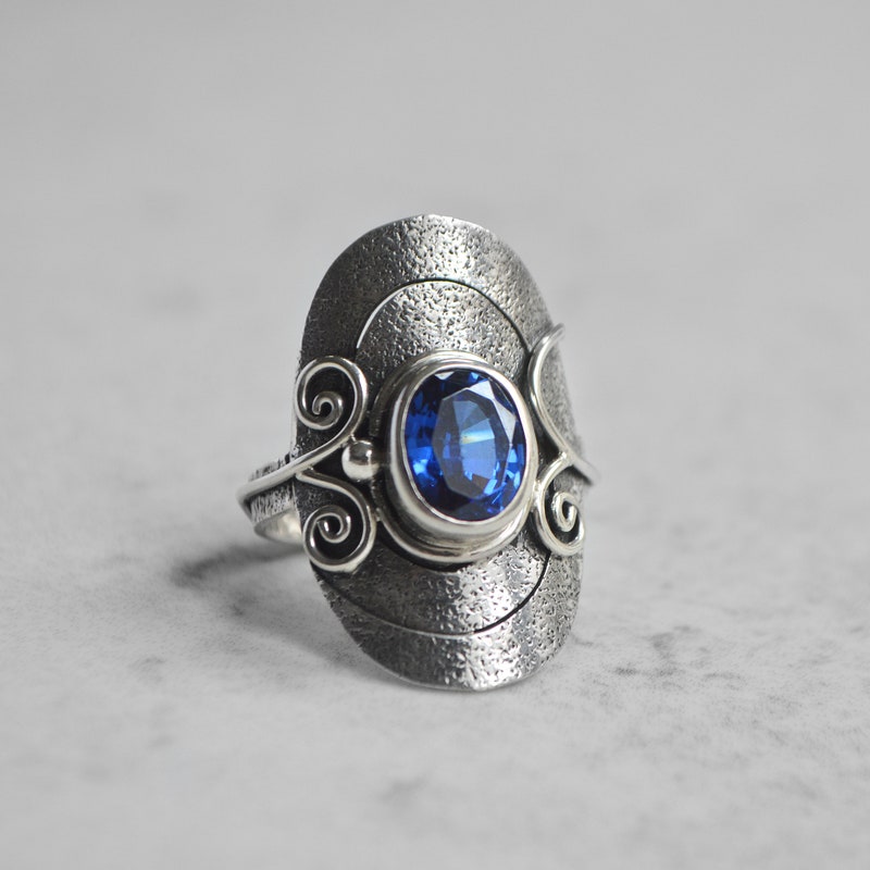 Shield Ring - Etsy