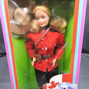 Vintage RCMP Mountie Barbie Doll 1987 Canadian Mattel Barbie of the ...