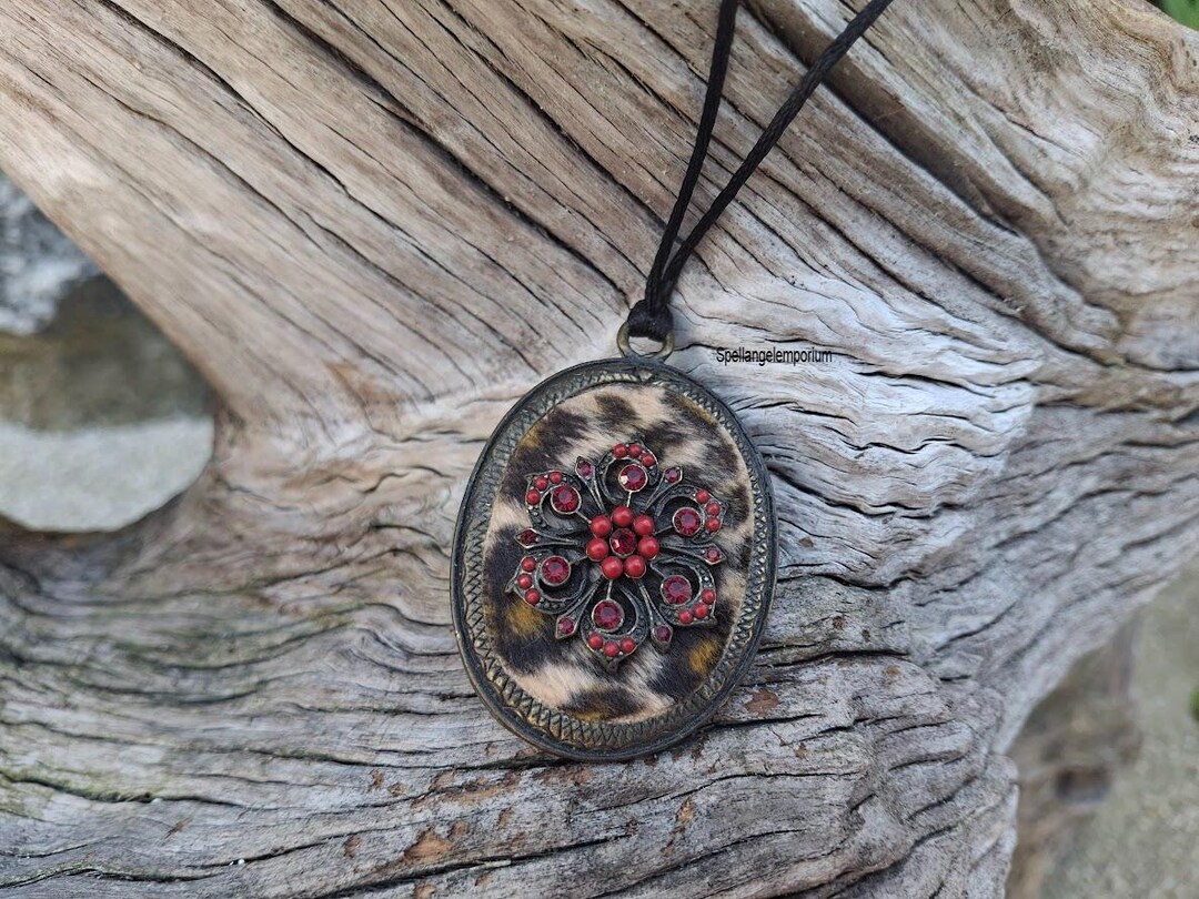 Chango Wood Apple Bead Blessed Necklace ~ Collar De Chango Con Cuentas ...