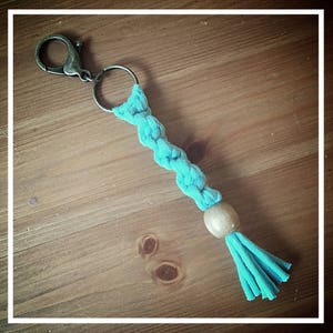 Twisted Macrame Keychain, Beaded Keyring, Antique Bronze Bag Clasp ...