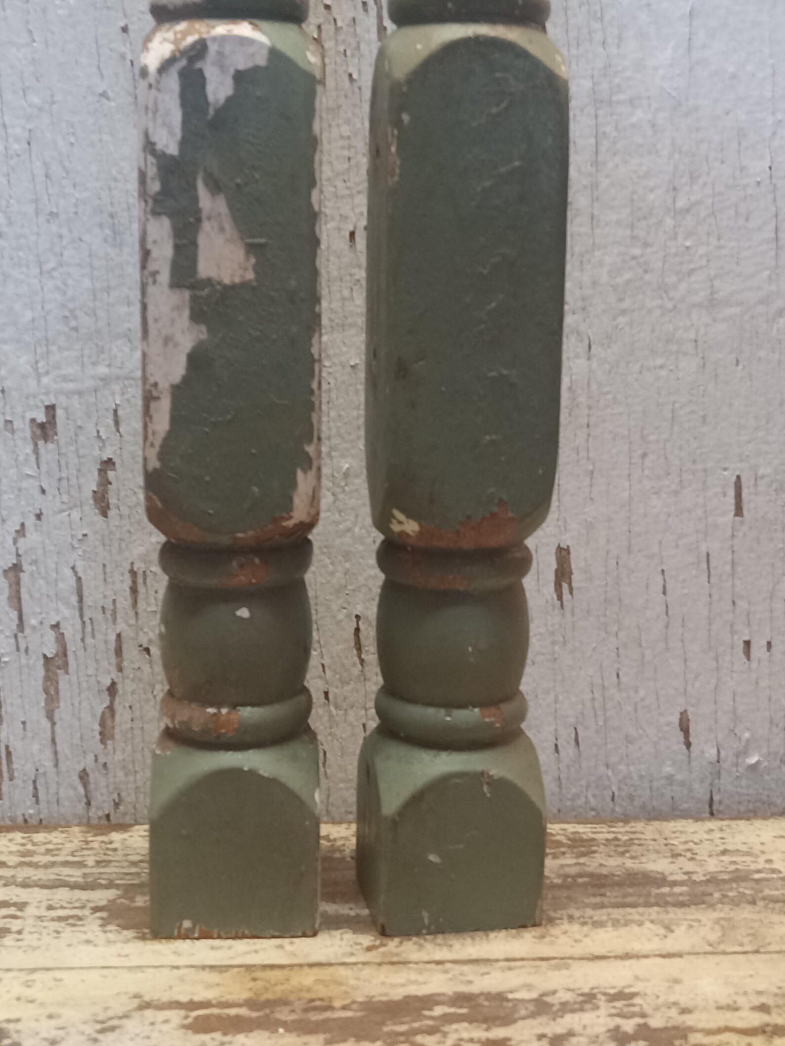 2 Green Peely Chippy Wood Spindle Post, Spindle Post Farmhouse Shabby ...