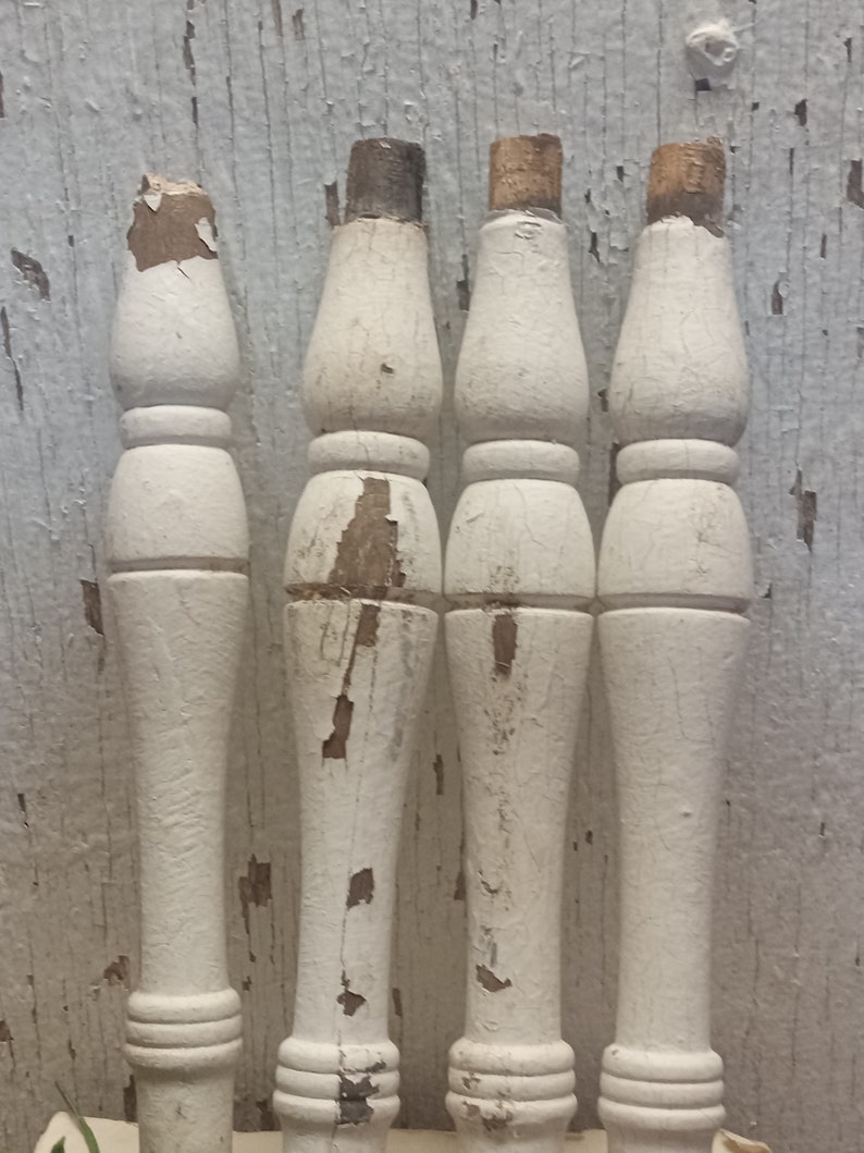 Chippy White Reclaimed Wood Spindle, Rustic Farmhouse DIY Decor WWWW-4 ...