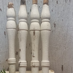 Chippy White Reclaimed Wood Spindle, Rustic Farmhouse DIY Decor WWWW-4 ...