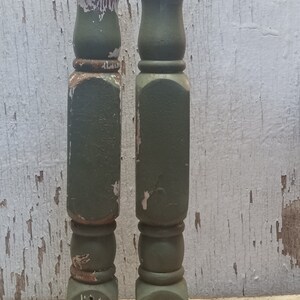 2 Green Peely Chippy Wood Spindle Post, Spindle Post Farmhouse Shabby ...