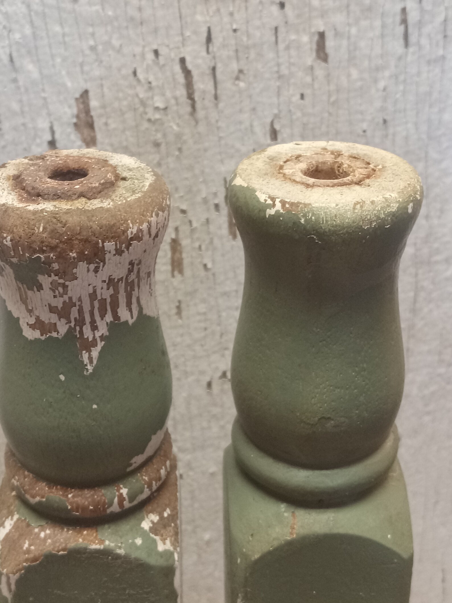 2 Green Peely Chippy Wood Spindle Post, Spindle Post Farmhouse Shabby ...