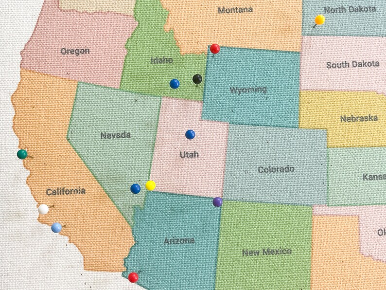 Push Pin USA Map Vintage Simple Minimal Map With Colored - Etsy