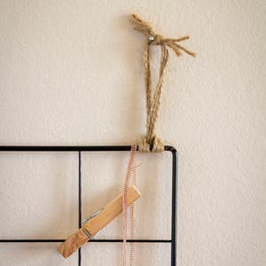 Wire Wall Grid Photo Display: Dorm Decor, Vision Board (14x14 Inches ...