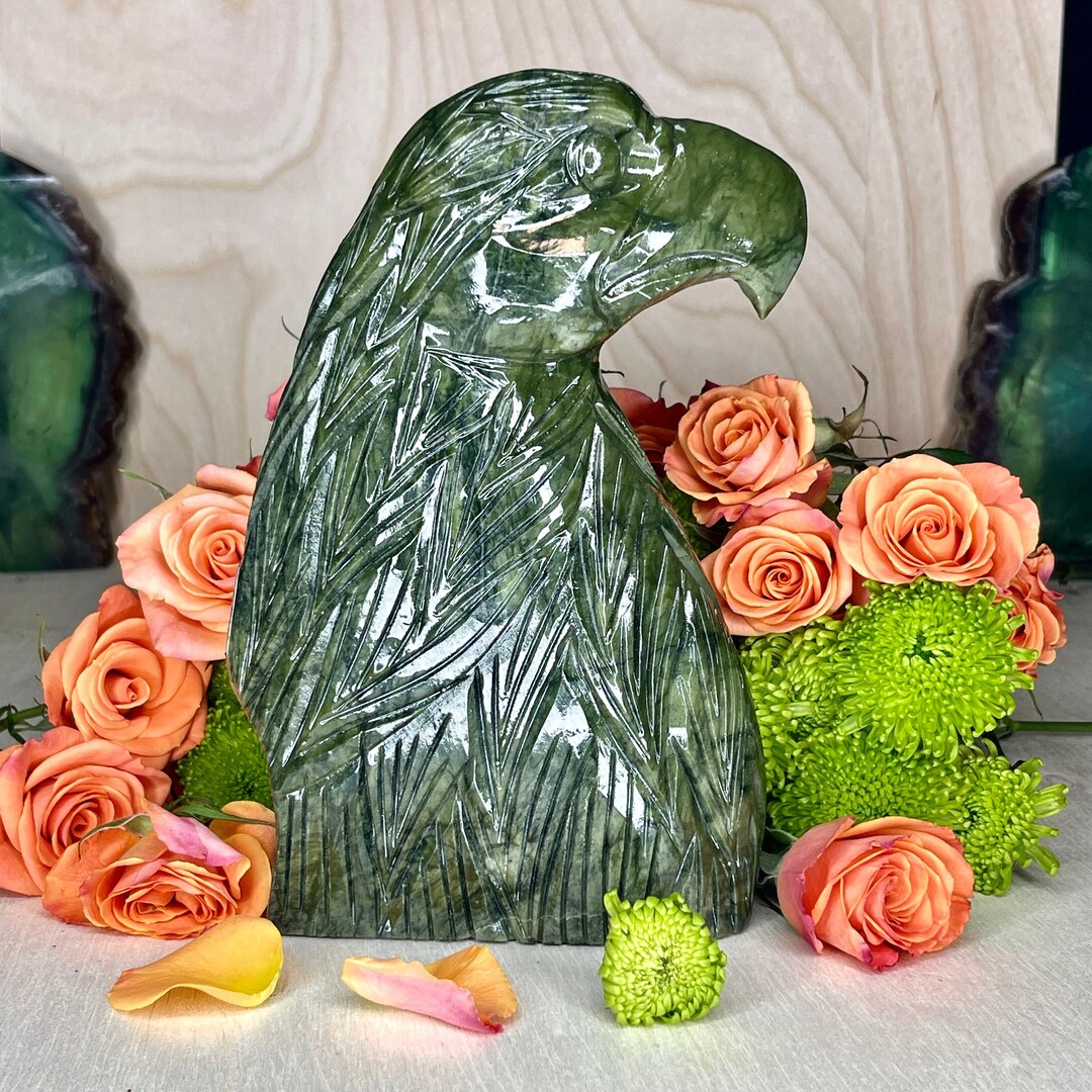Green Jade Eagle | Hawk Statue | Christmas Gift | Prosperity Totem ...