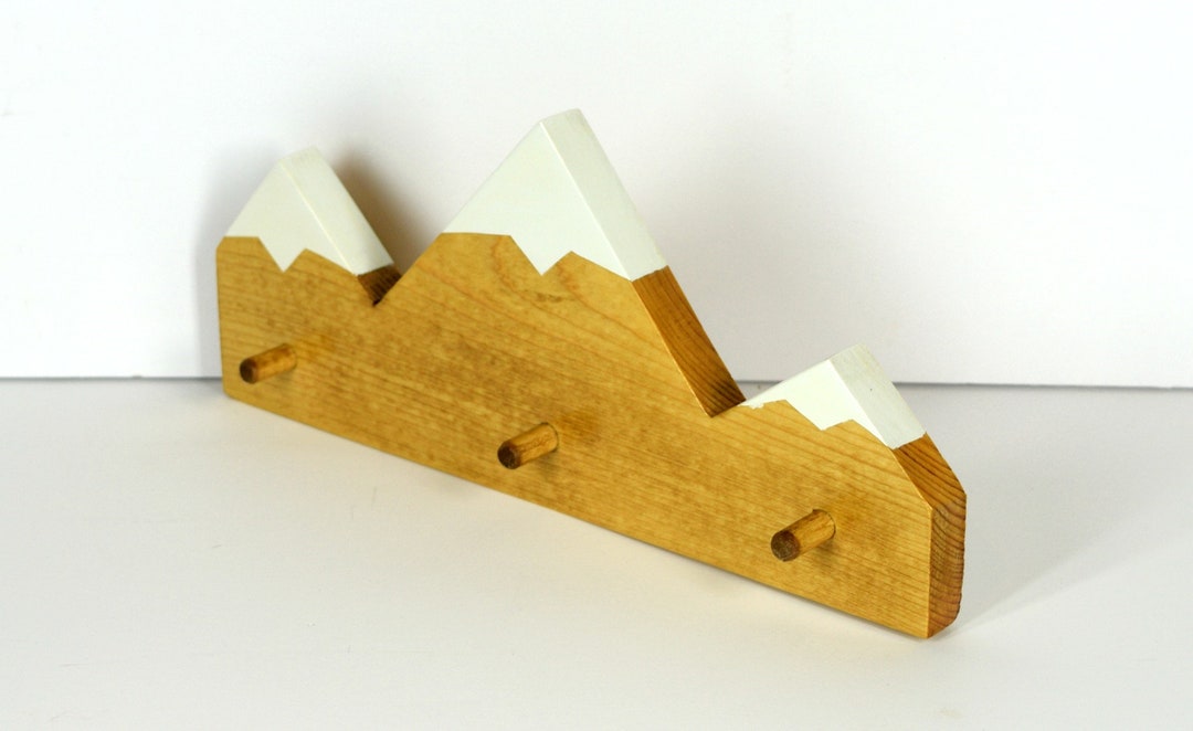 Mountain View Key Rack, Entryway Key Holder, Stained Snow Capped Scenic ...