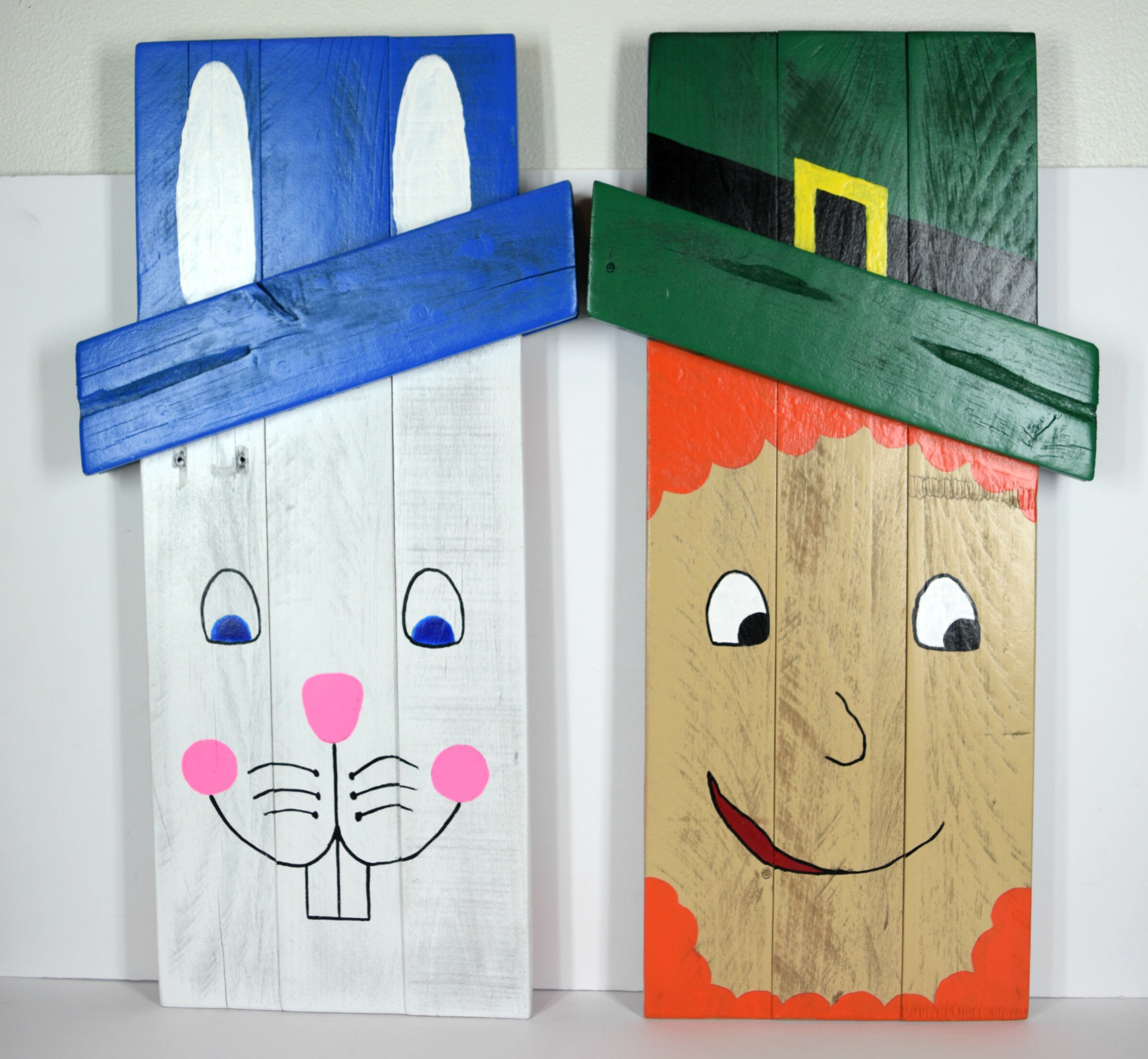 Reversible Easter Bunny Leprechaun Pallet Decoration, St Patricks Day ...