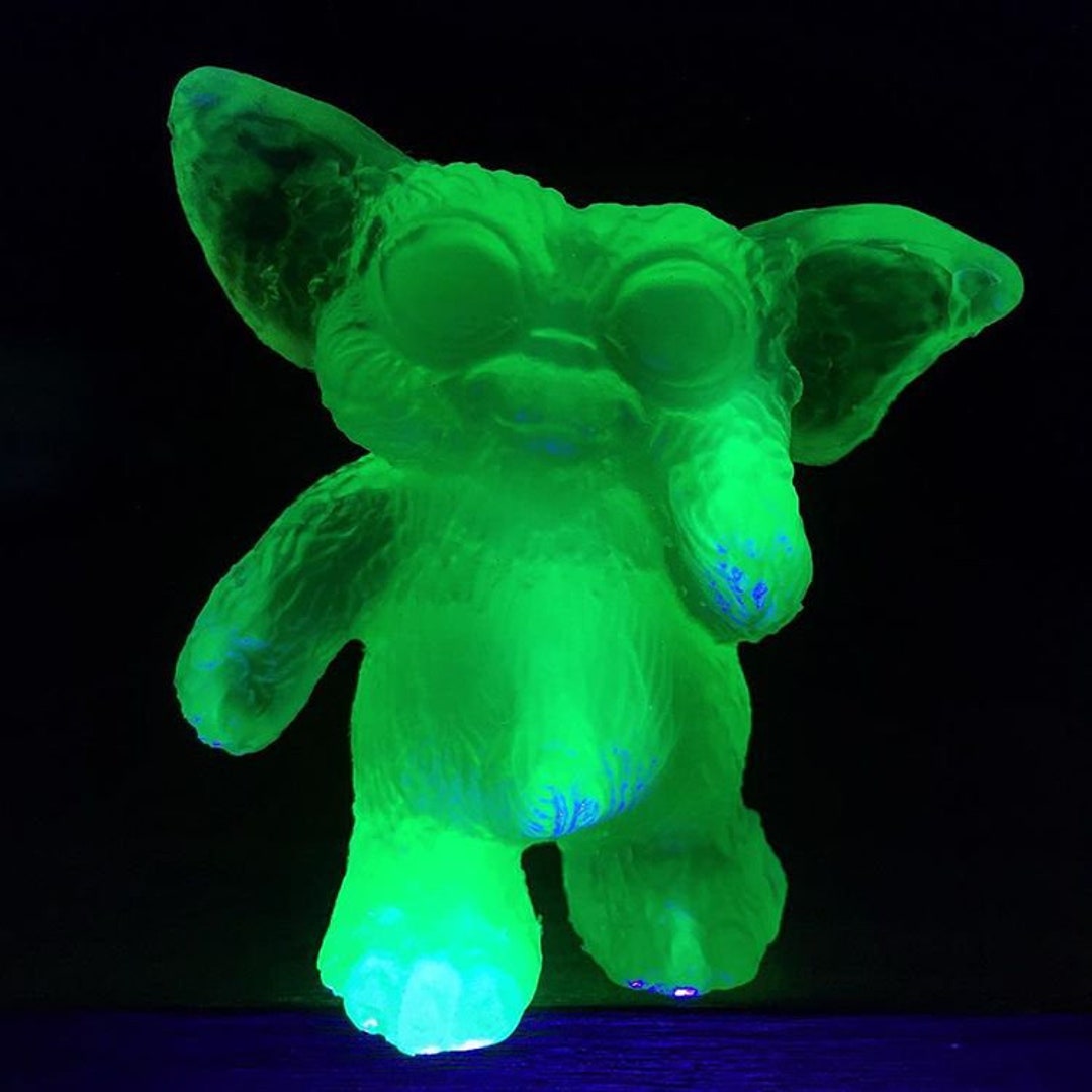 Custom Gremlins Gizmo Replica Toy - Glows in Black Light - Etsy