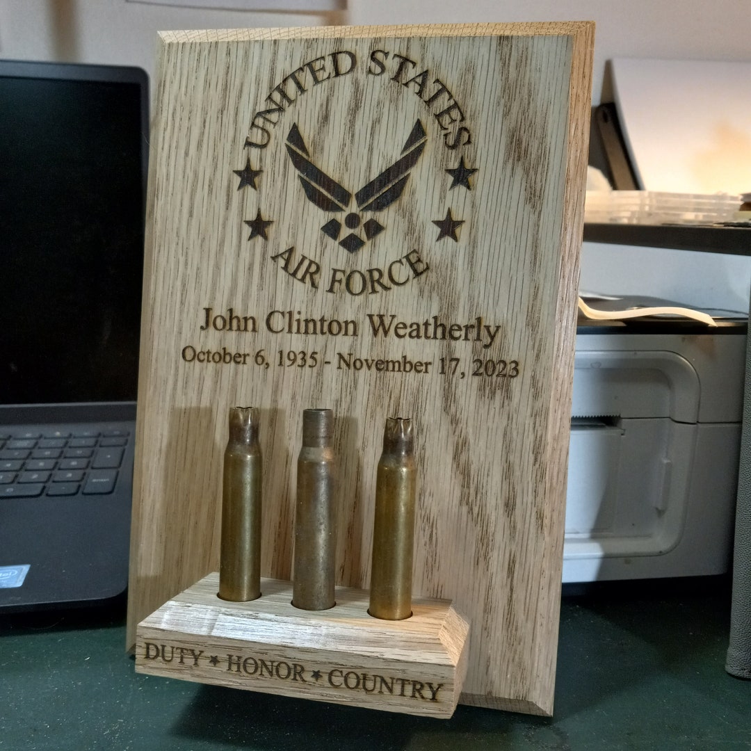 Three Volley Salute Memorial Shell Wall Plaque, Laser Engraved Oak ...