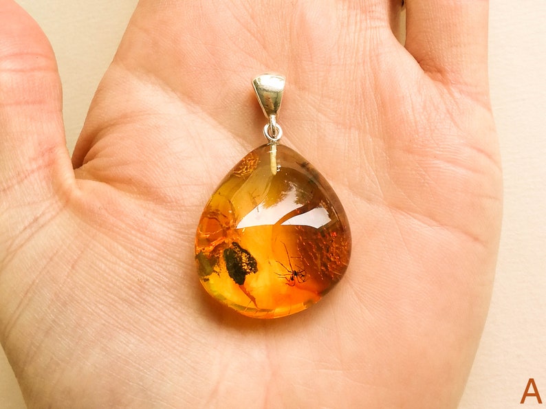 Small Amber Pendant With Insects Inside Unique High-value - Etsy