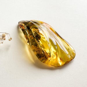 Clear Natural Amber Resin Souvenir, Home Decor Genuine Amber Gemstone ...