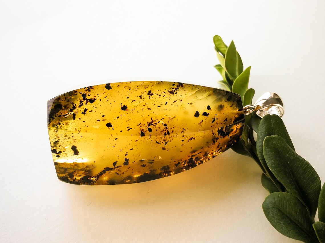 Exclusive Very Bright Green Unique Rectangle Shape Amber Pendant Silver ...